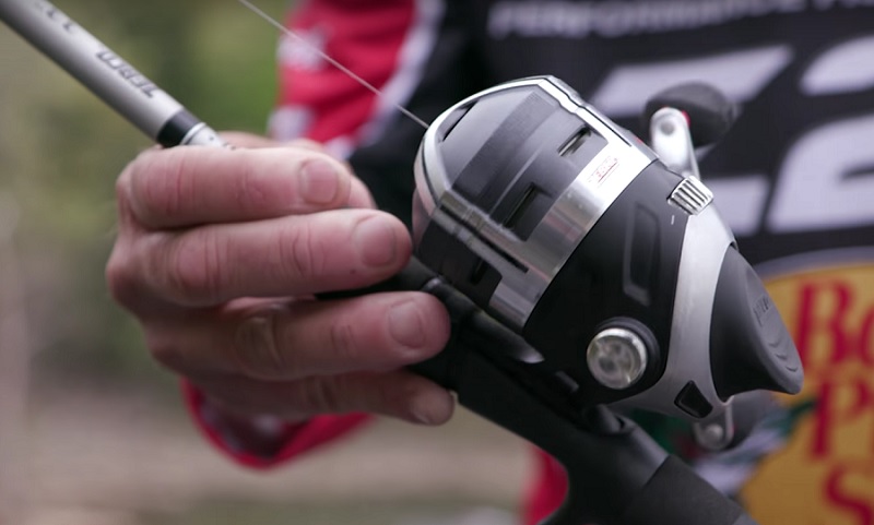 Best Spincast Fishing Reels for 2023 [Reviews & Buyer's Guide]
